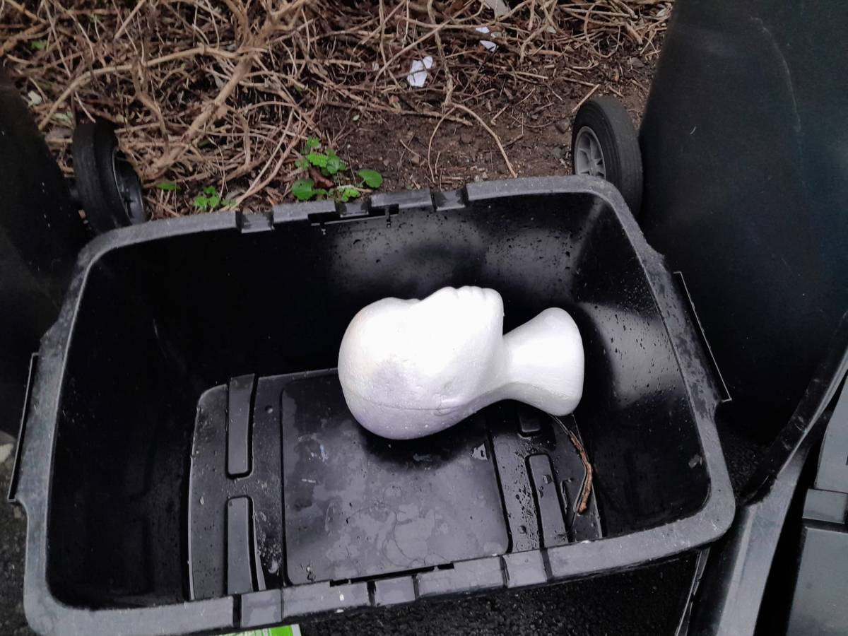 Getting “headless” in Swindon | My Housemate's a Mermaid